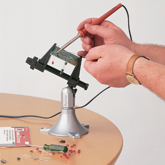 PanaVise Model 201 "Junior" Miniature Vise : Amazon.sg: Toys