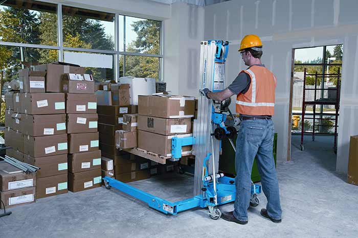 Genie Super Lift Advantage, SLA- 10 Straddle Base, 1000 lbs Load ...