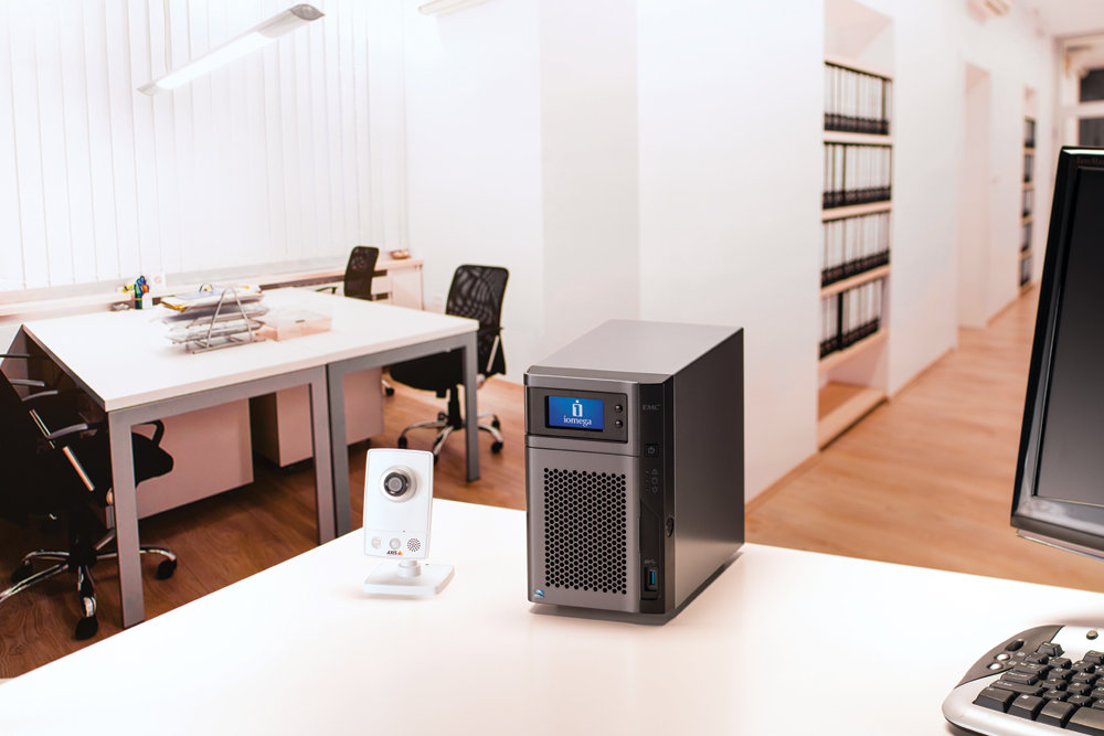Amazon.com: Iomega StorCenter px2-300d Network Storage, Server Class ...