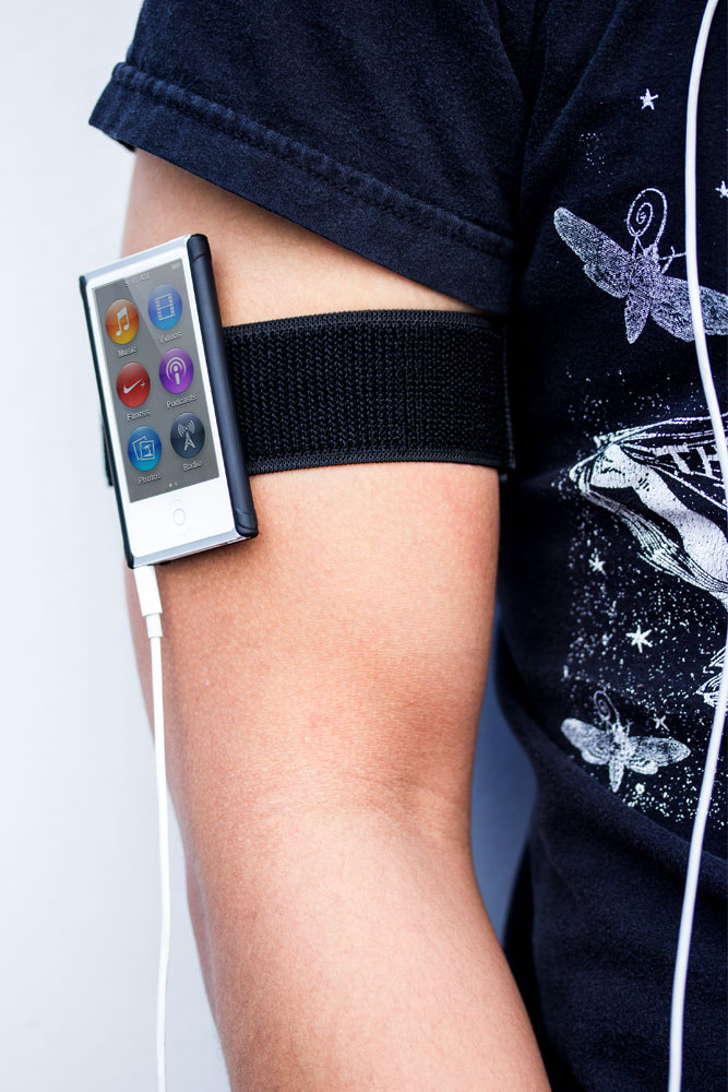 Amazon.com: Handhelditem Clip Case with Nylon Armband for iPod nano 7G ...