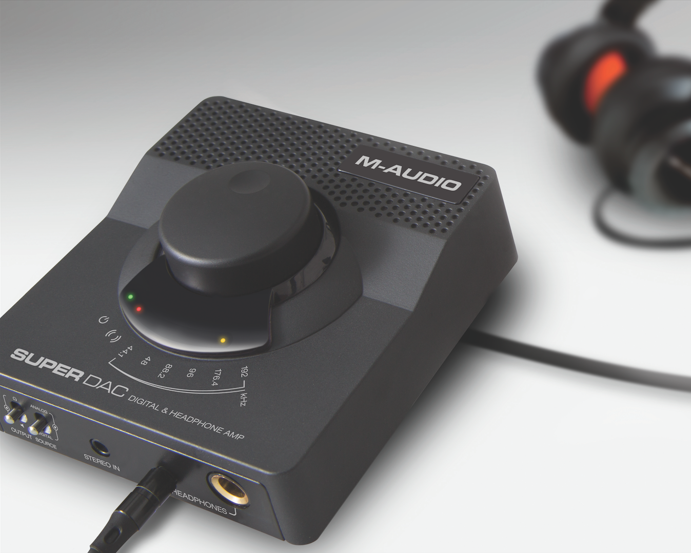 Amazon.com: M-Audio Super DAC | Digital-to-Analog Converter with 1/4 ...