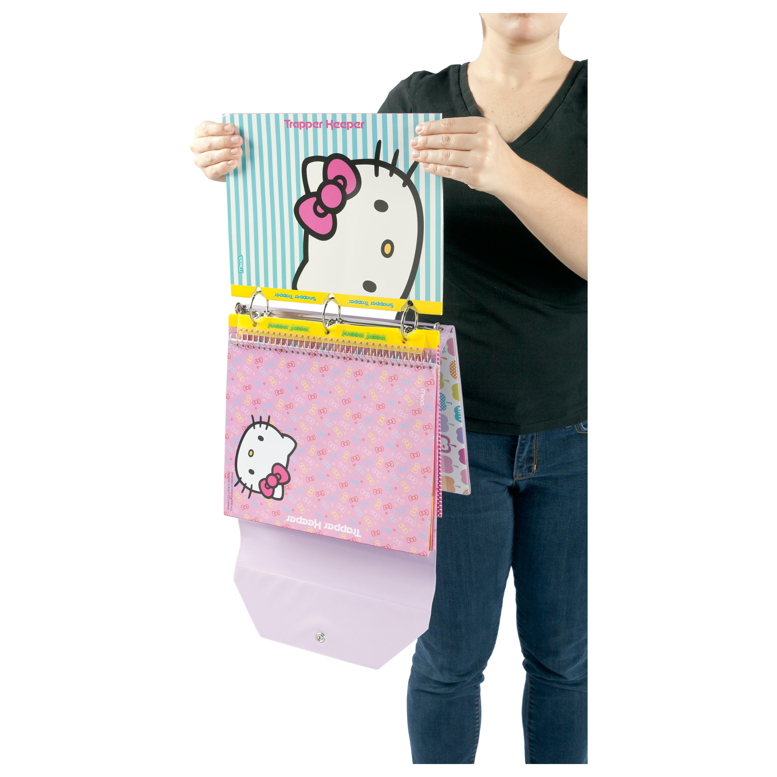 Amazon.com : Trapper Keeper Hello Kitty 2-Pocket Folders with Snapper ...