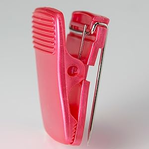 Amazon.com : Officemate Cubicle Clips, Assorted Colors, Box of 24 ...