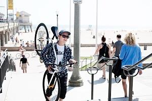 Amazon.com : SE Bikes Draft Lite Single Speed Bike : Sports & Outdoors