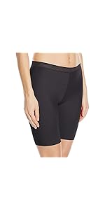 Vassarette Women's Undershapers Light Control Brief 40001 at Amazon ...