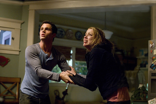 Amazon.com: The Stepfather : Dylan Walsh, Sela Ward, Penn Badgley ...