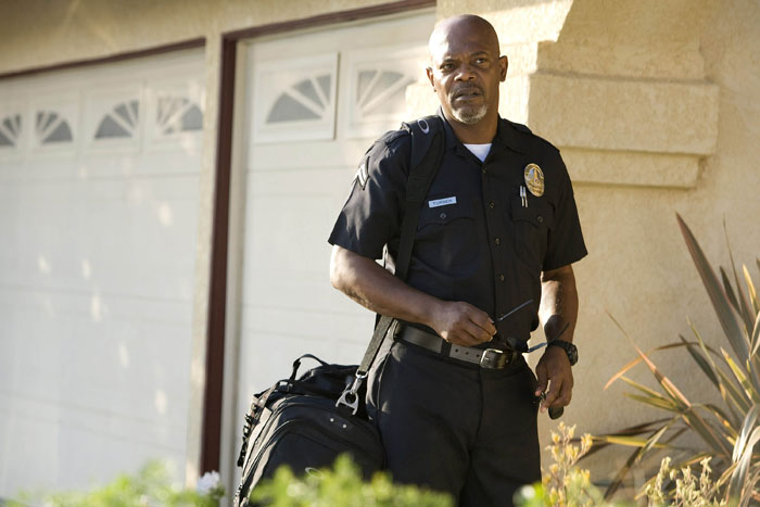 Amazon.com: Lakeview Terrace : Samuel Jackson, Patrick Wilson, Kerry ...