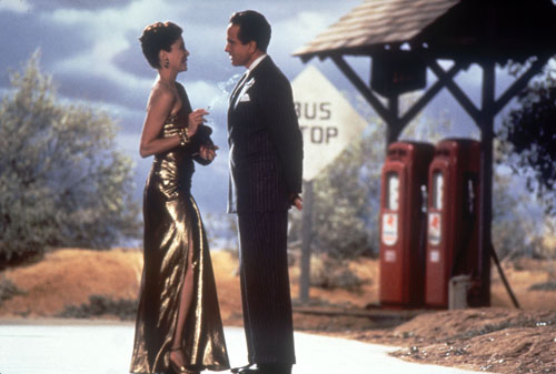 Amazon.com: Bugsy (Extended Cut, Unrated) : Warren Beatty, Annette ...