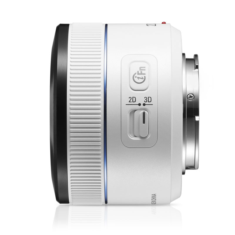Amazon.com : Samsung NX 45mm f/1.8 2D/3D Camera Lens (White) : Camera ...