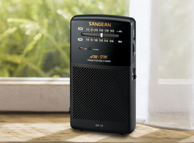 Amazon.com: Sangean SR-35 AM/FM Analog Pocket Radio with Built-in Speaker, Black : Electronics
