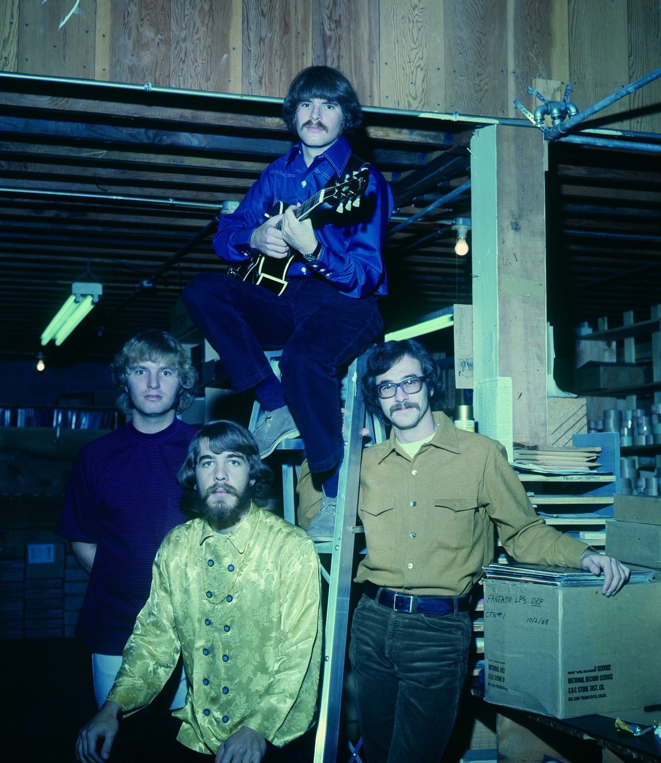 Creedence Clearwater Revival - Pendulum - Amazon.com Music