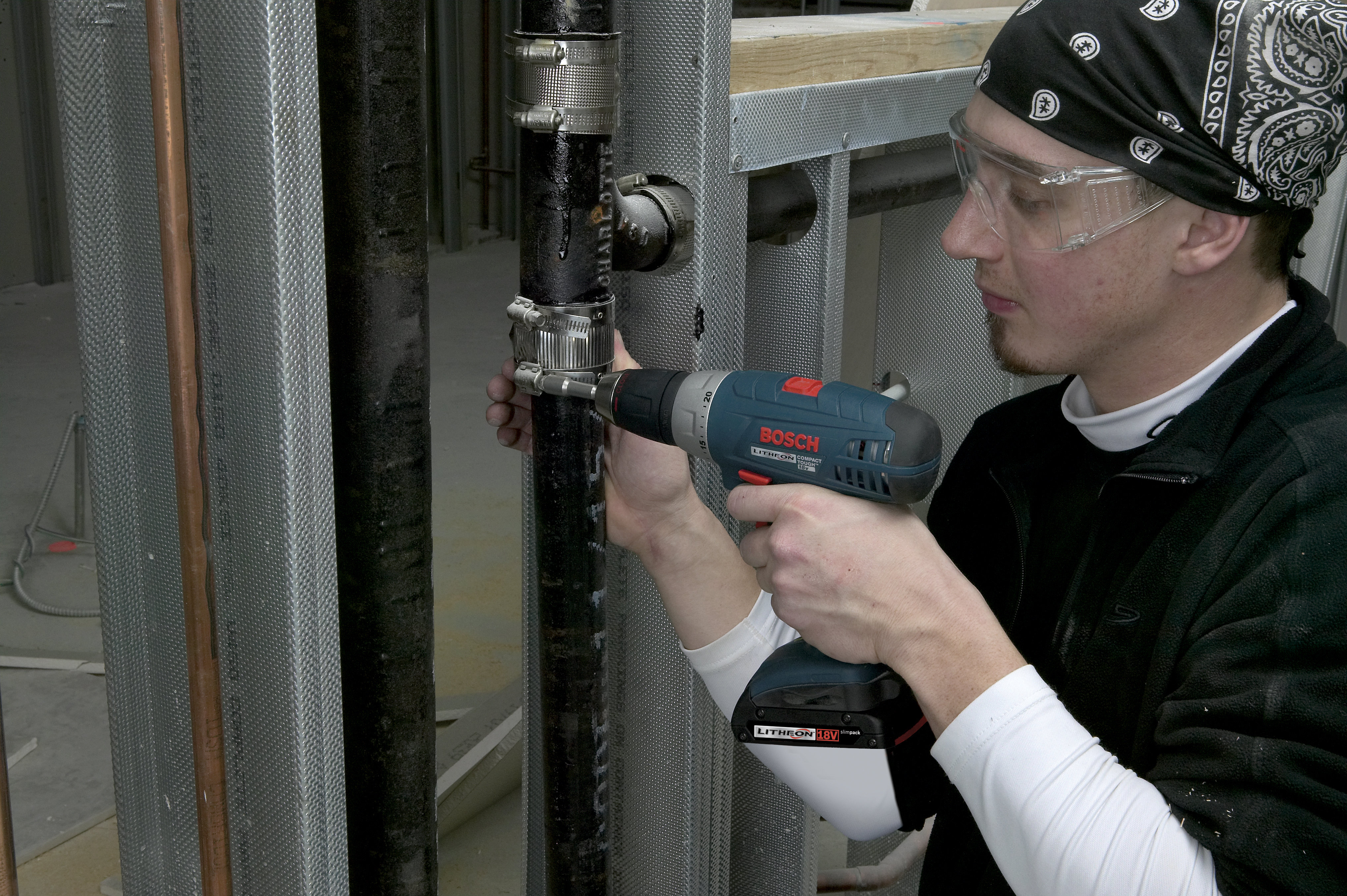 Bosch CLPK23-180 18-Volt 2-Tool Lithium-Ion Combo Kit - Power Tool ...