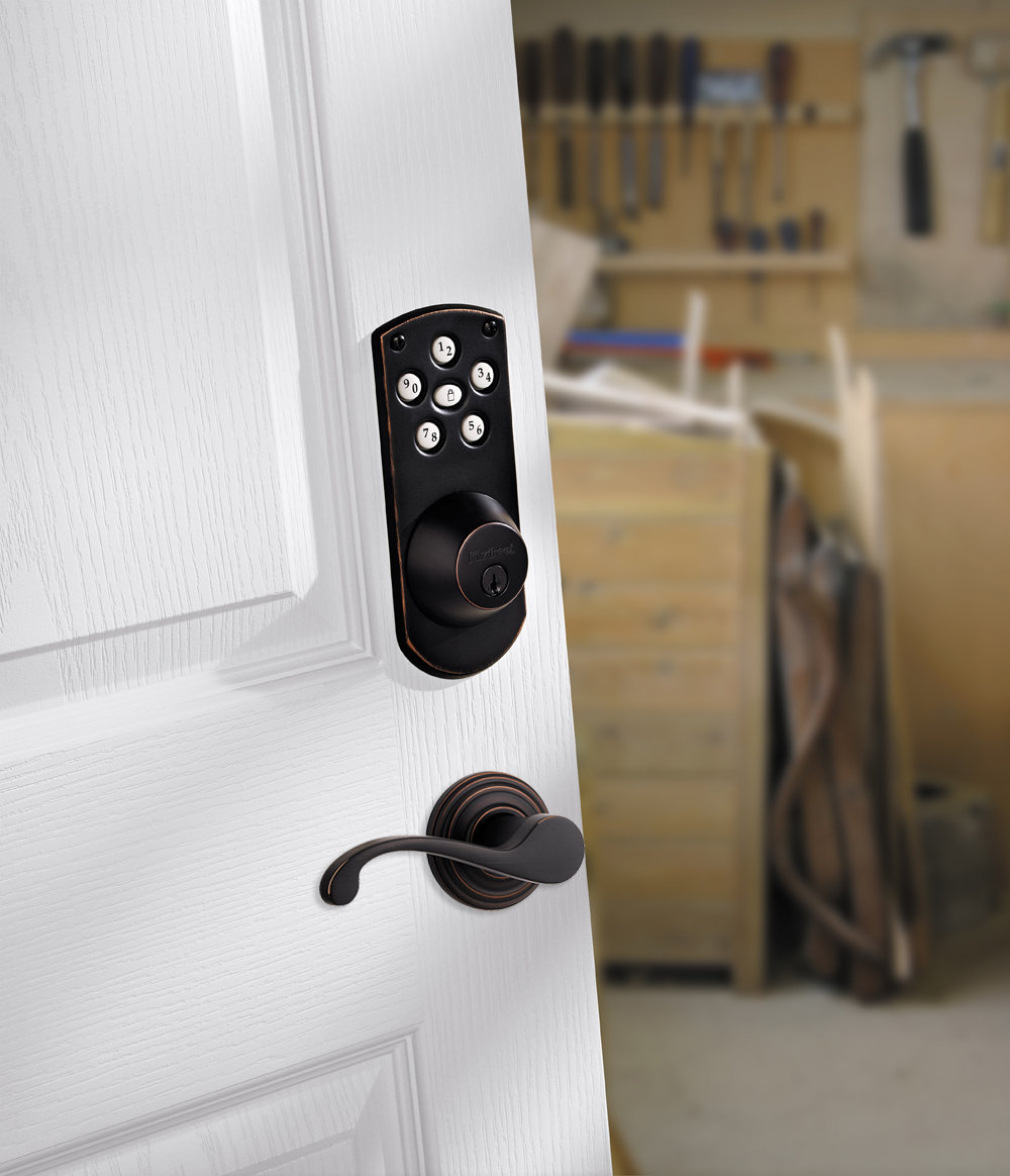 Kwikset 907 Powerbolt® Electronic Deadbolt featuring SmartKey® in ...