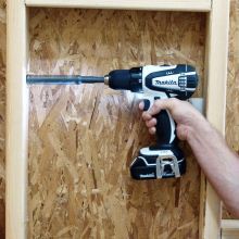 Amazon.com: Makita LXFD01CW 18-Volt Compact Lithium-Ion Cordless 1/2-Inch Driver-Drill Kit ...