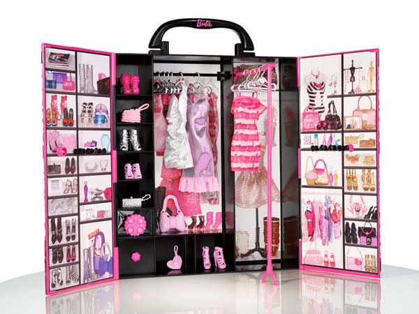 Amazon.com: Barbie Fashionista Ultimate Closet : Toys & Games