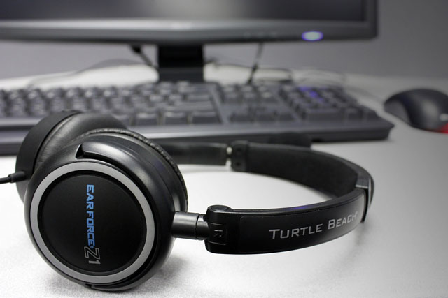 Amazon.com: Ear Force Z1 PC Stereo Gaming Headset with Mic : Video Games