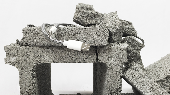 Fuse Chicken 3 ft Titan Lightning Cable (MFI Certified) : Amazon.co.uk ...