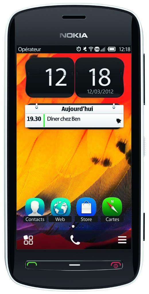 Nokia 808 PureView Unlocked Phone with a 41 MP Camera with Carl Zeiss ...