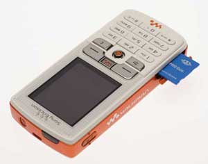 Amazon.com: Sony Ericsson W800 Unlocked Cell Phone with 2 MP Camera ...