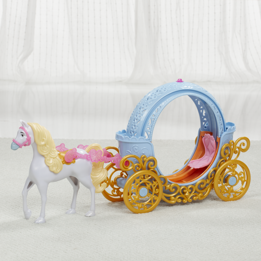 Disney Princess Cinderella's Magical Transforming Carriage Toy: Amazon ...