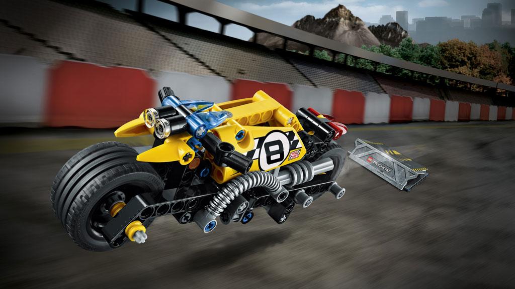 LEGO 42058 Technic Stunt Bike: LEGO: Amazon.co.uk: Toys & Games