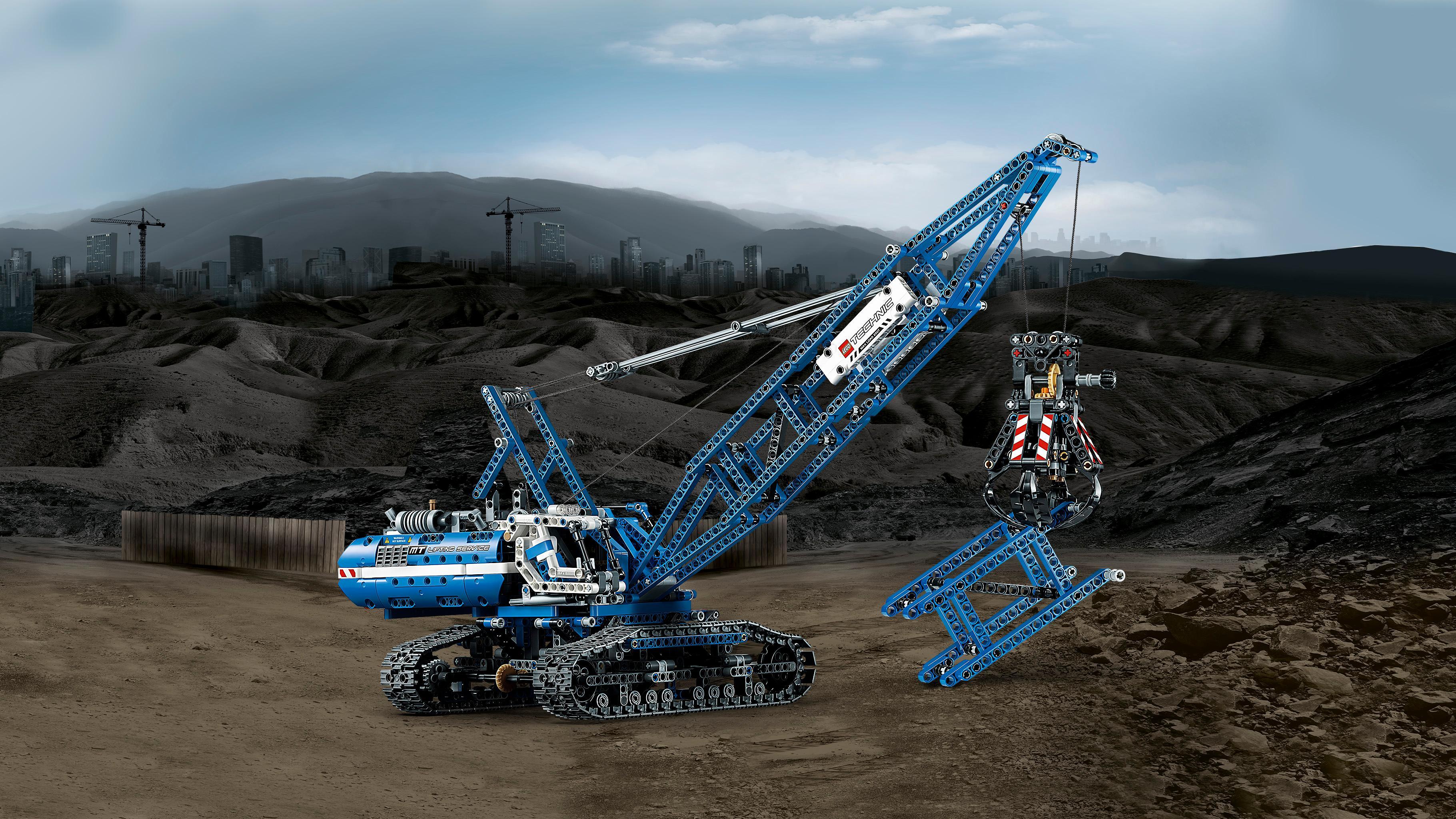 LEGO Technic Crawler Crane: Amazon.co.uk: Toys & Games