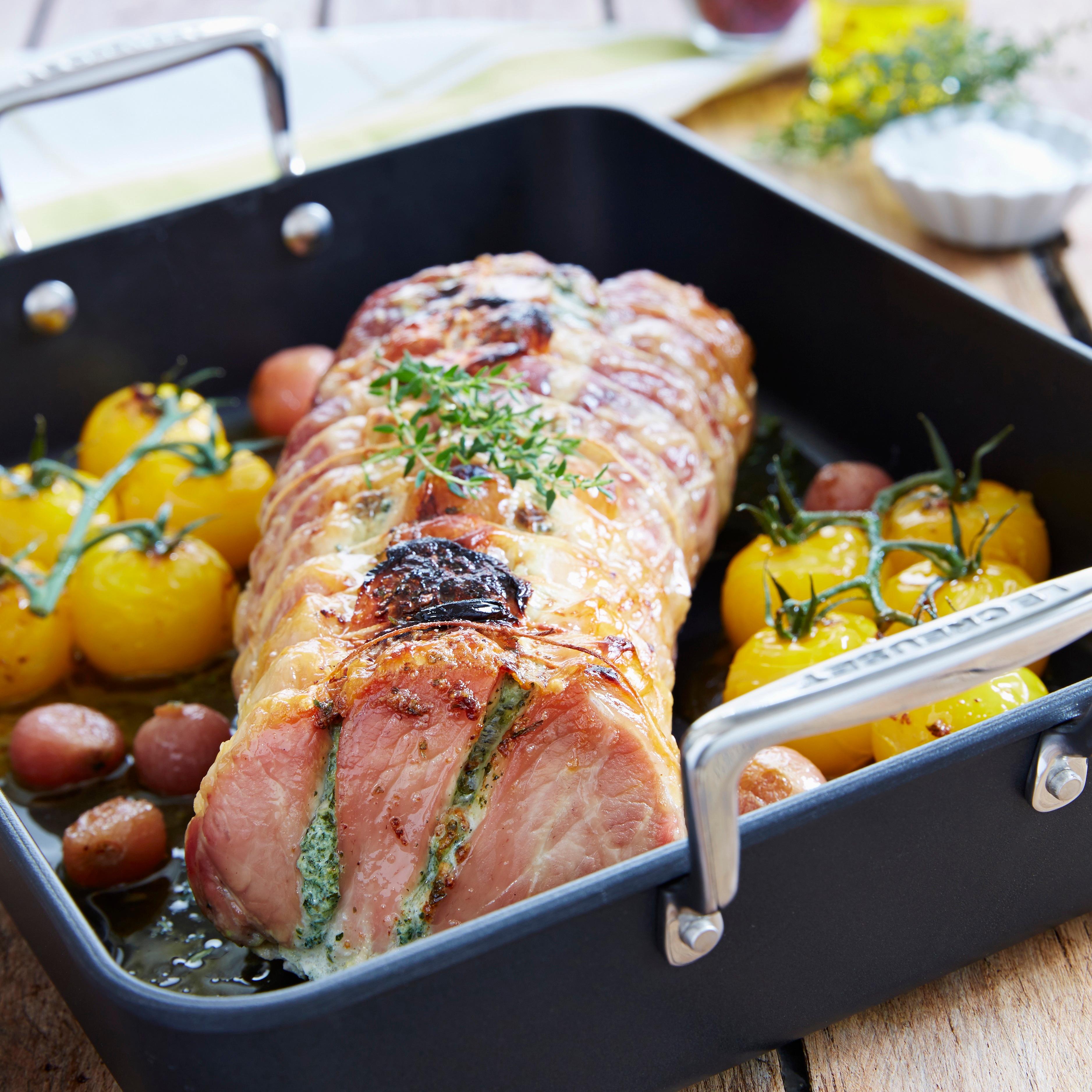 Le Creuset Toughened Non-Stick Rectangular Roaster, 35 cm - Black ...