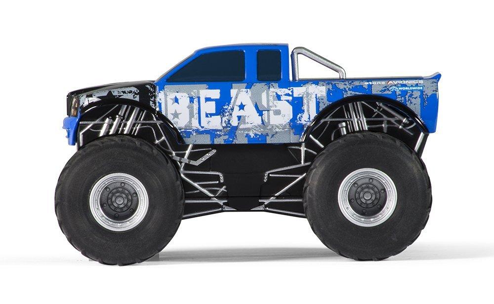 Scalextric 1:32 Scale Monster Truck Mayhem Race Set: Amazon.co.uk: Toys ...