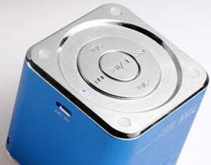 MusicMan Mini Soundstation (MP3 Player, Stereo Lautsprecher, Line In ...