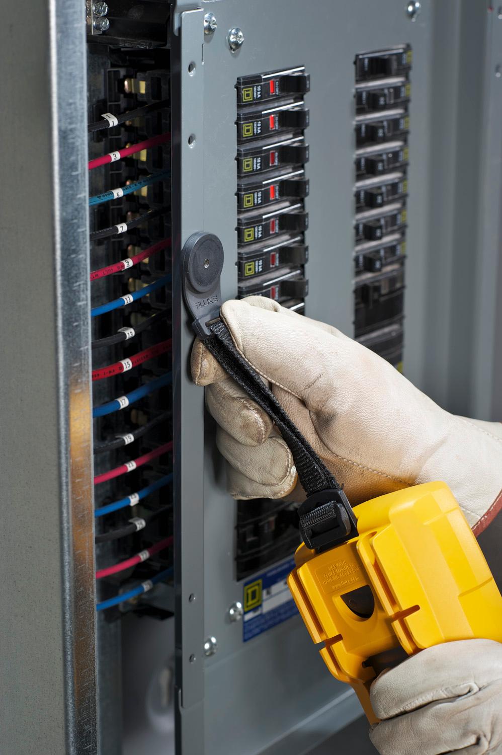 Fluke TPAK Meter Hanging Kit: Amazon.ca: Tools & Home Improvement