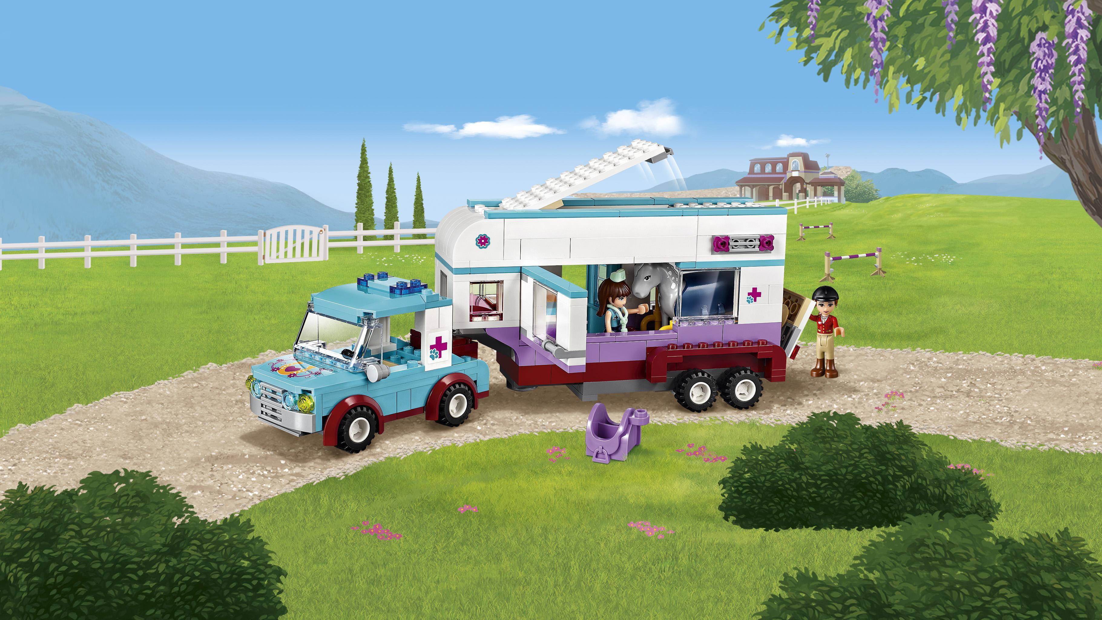 LEGO Friends Gioco Rimorchio Veterinario dei Cavalli, Colore Vari ...