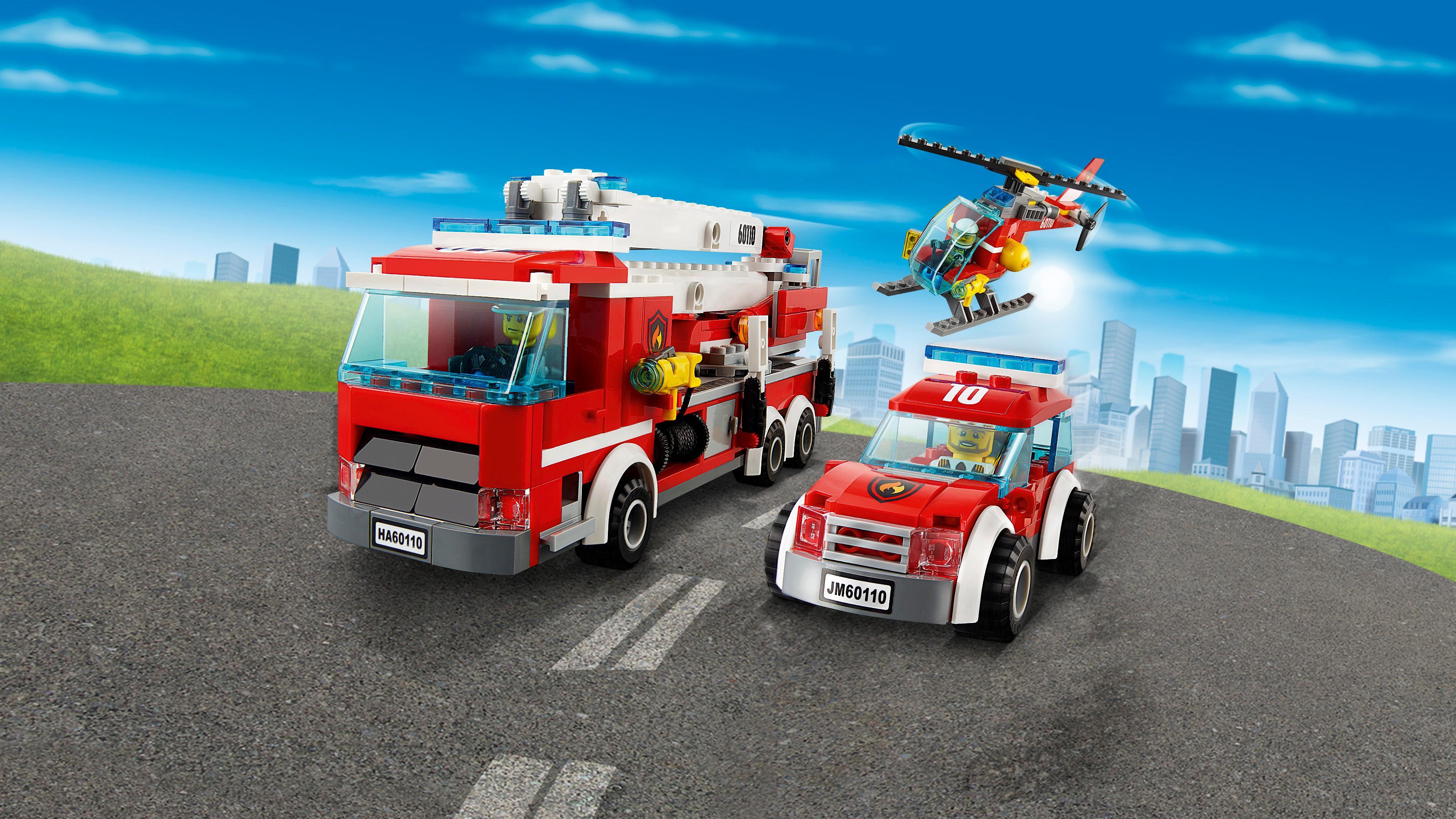 LEGO City - Estación de bomberos (60110): Amazon.es: Juguetes y juegos