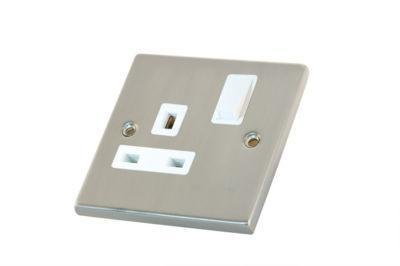 Satin / Brushed Chrome Single Plug Socket White Insert: Amazon.co.uk ...