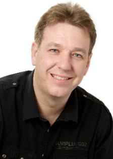 Raised with Christ: How the Resurrection Changes Everything: Adrian ...