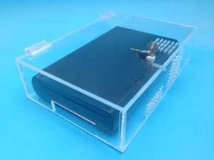 Amazon.com: Nintendo Wii U Acrylic Video Game Console Security Case ...