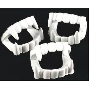 Amazon.com : Halloween Props, Decorations and Accessories (Plastic ...