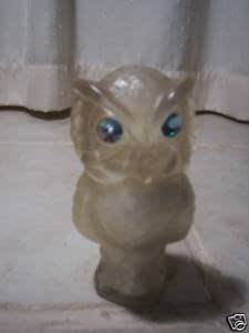 Amazon.com: AVON SNOWY OWL MOONWIND POWDER SACHET : Everything Else