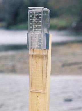 Tru Check Economical Rain Gauge of Length: 33cm: Science Classroom ...