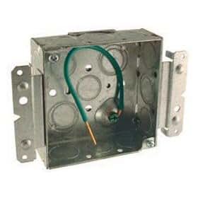 Raco 189M 4 In. Square Electrical Box, Stud Brackets, Far-Side Support ...