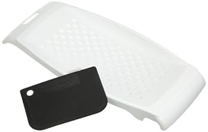 Fackelmann 45443 Spaetzle Grater and Dough Scraper: Amazon.co.uk ...