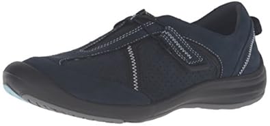 Amazon.com | Clarks Women's Asney Slipon Fashion Sneaker | Fashion Sneakers