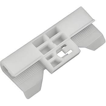 Amazon.com: Clipsandfasteners Inc 10 Windshield Moulding Clip For Honda ...