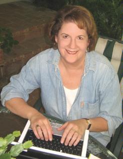 Amazon.com: Humphrey's Treasure Hunt Trouble (Humphrey's Tiny Tales ...