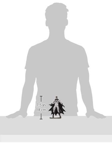 DC Collectibles Batman: Black & White Collection - Batman Statue by Greg Capullo | Pricepulse