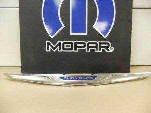 Amazon.com: Mopar Performance 68147521AA MOPAR Emblem: Automotive