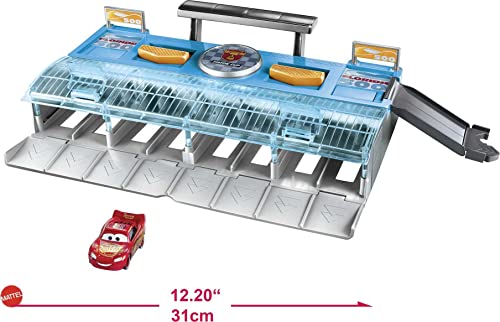 Mattel Disney Cars Toys Toys, Ultimate 2-In-1 Launcher & Carry Case with Lightning Mcqueen Toy ...