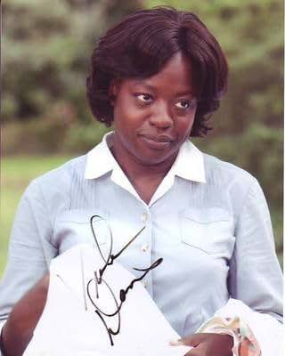 VIOLA DAVIS signed autographed THE HELP AIBILEEN CLARK photo at Amazon ...