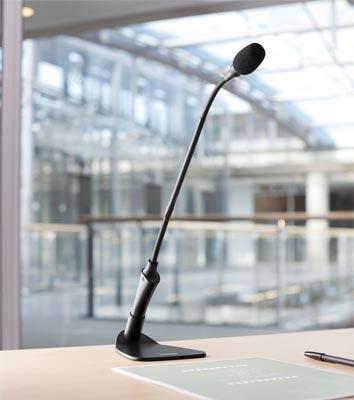 Shure CVG18-B/C Gooseneck Condenser Microphone, 18-Inch, Inline Pre-Amp ...