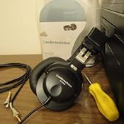Amazon.com: Audio-Technica ATH-M30 Closed-Back Headphones: Musical ...