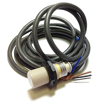 Proximity Sensor, Inductive, 18mm, PNP, NO: Electronic Component ...